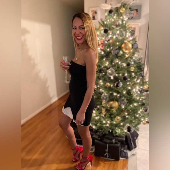 Zara | Dresses | Lbd | Poshmark